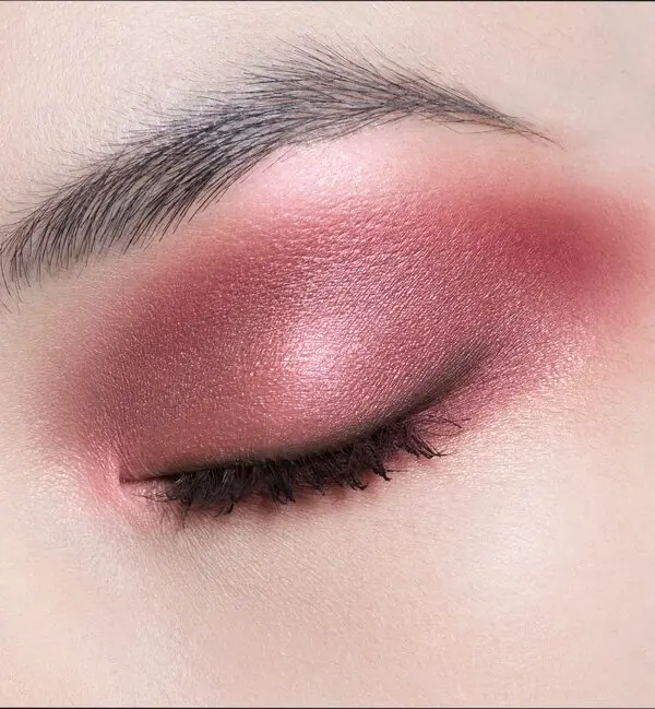 アイシャドウ Dior DIORSHOW COLOURS 879 Dior Show 5 Couleurs Eyeshadow Palette - 879 Rouge Trafalgar